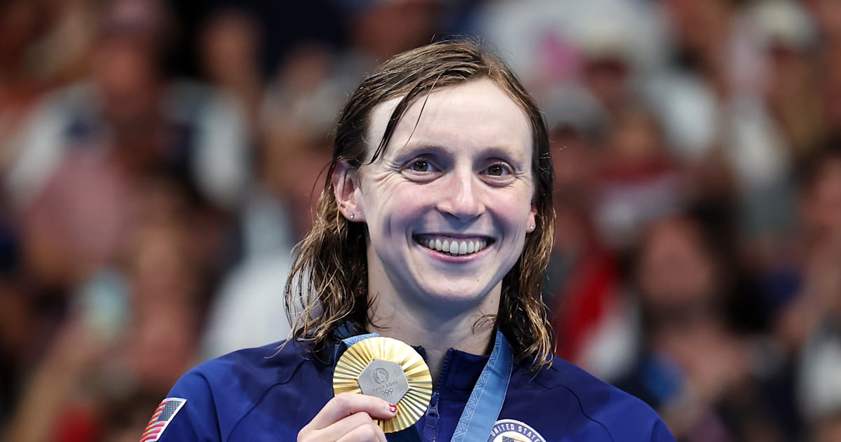 Women's Swimming 1500M Freestyle | Paris 2024 Highlights. Katie Ledecky USA Swims for Gold.
