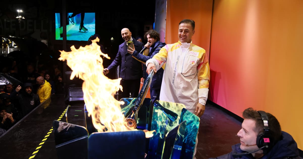 The summary of the 18th stage of the Olympic Torch Relay, with arrival ...