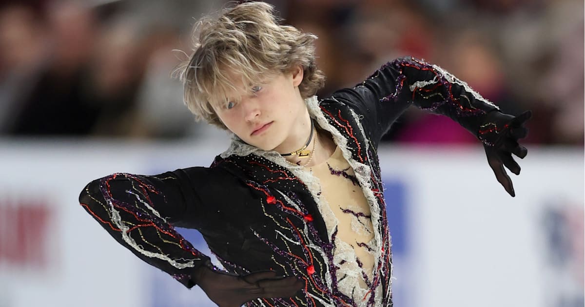 Pesky quadruple loop jump offers reigning champion Ilia Malinin a near ...