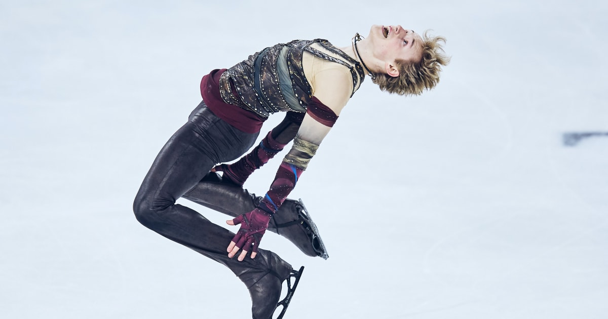 Grand Prix de France 2025: Ilia Malinin wins short program by near 10 ...