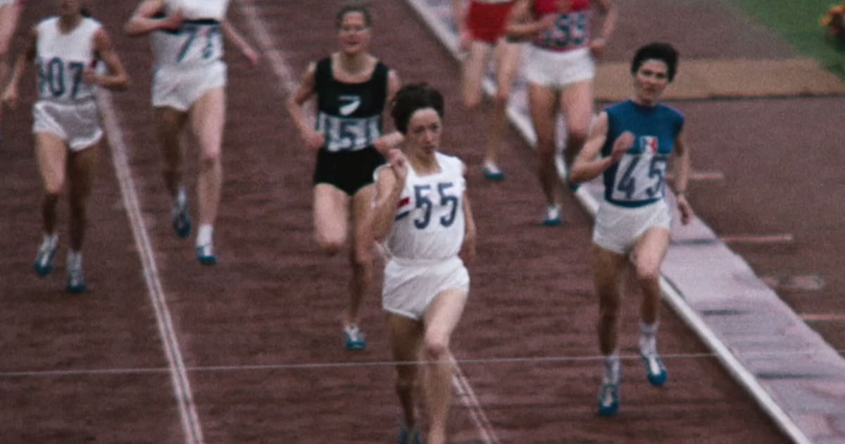 Ann Packer at Tokyo 1964