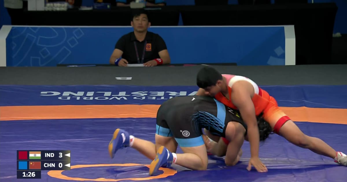 Ashwini Vishnoi returns with silver in wrestling | Asian Youth Games ...