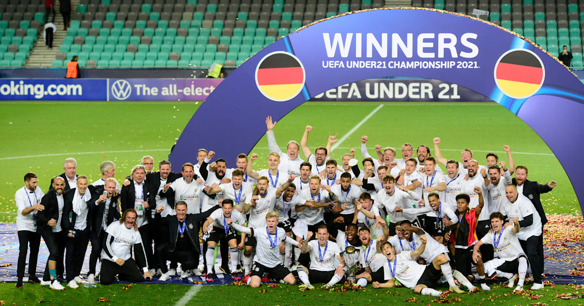 U21 European Championship 2022 Bowman Chrome Road To UEFA Under 21