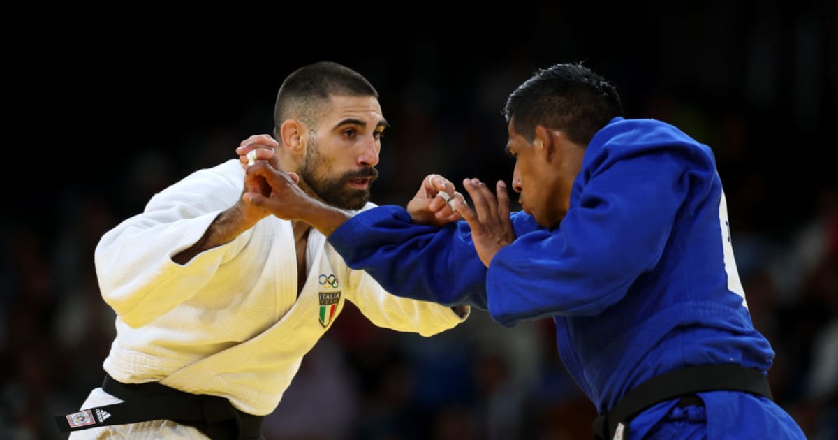 Mat 2: Men's -66kg Elimination/Quarter-Finals | Judo | Olympic Games Paris 2024