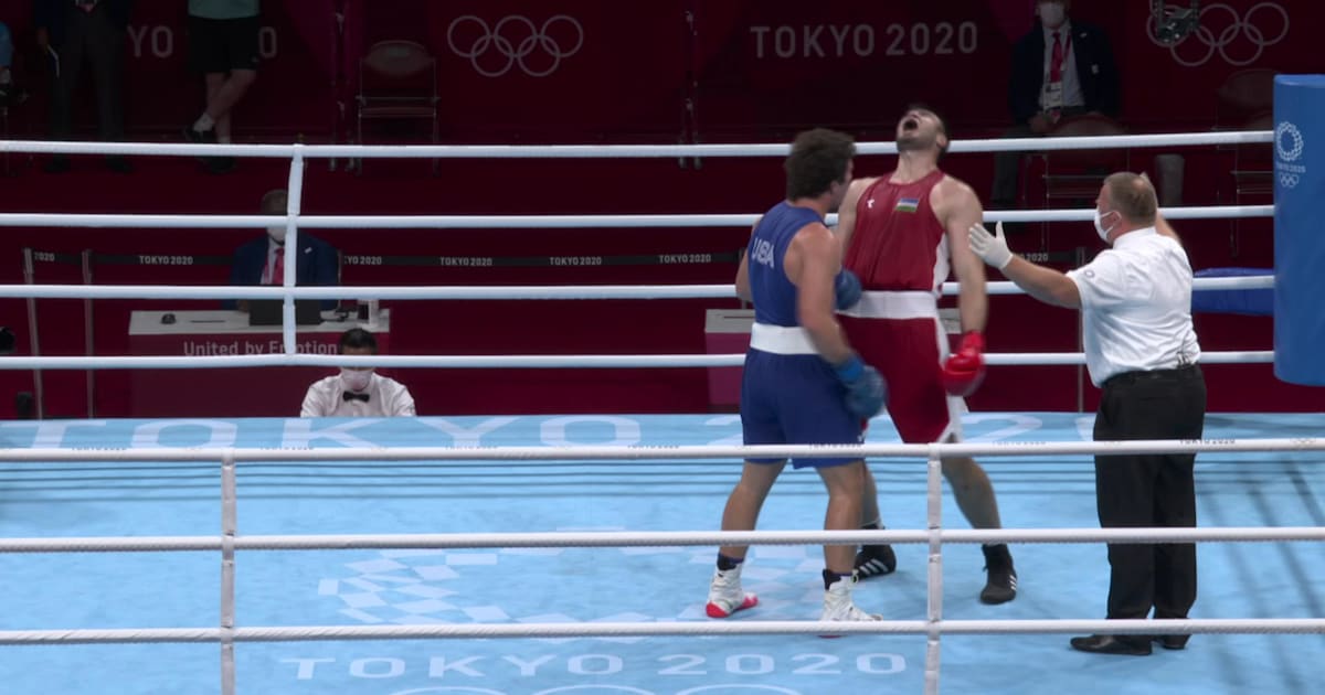 Medal Moment | Tokyo 2020: Boxing Super Heavy +91kg - B Jalolov (UZB)