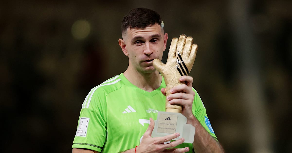 FIFA World Cup 2022: Who will win the Golden Glove award?