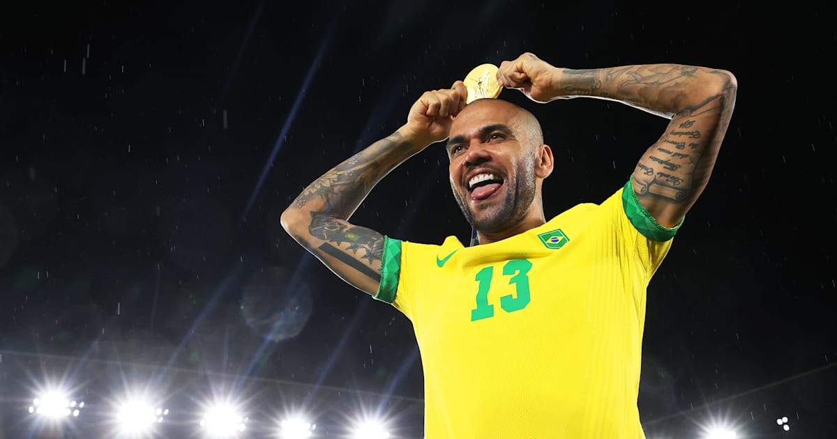 Daniel Alves: idade, onde joga e o título que falta na Copa