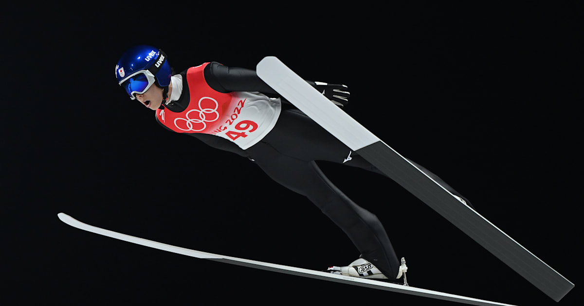What are the rules for ski jumping suits?