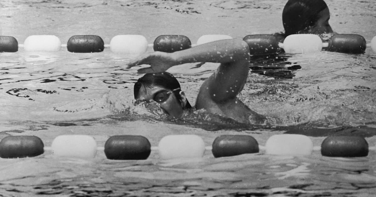 Fraser battles back to make swimming history - Olympic News