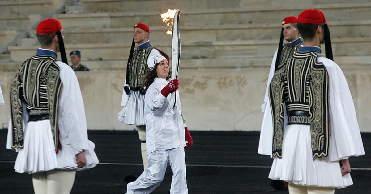 Vancouver 2010 Launches Olympic Torch Relay Route - Olympic News