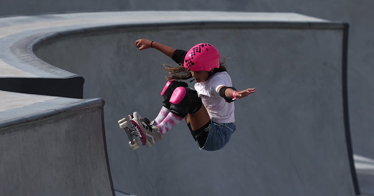 13-year-old Australian Arisa Trew becomes first female skateboarder to ...