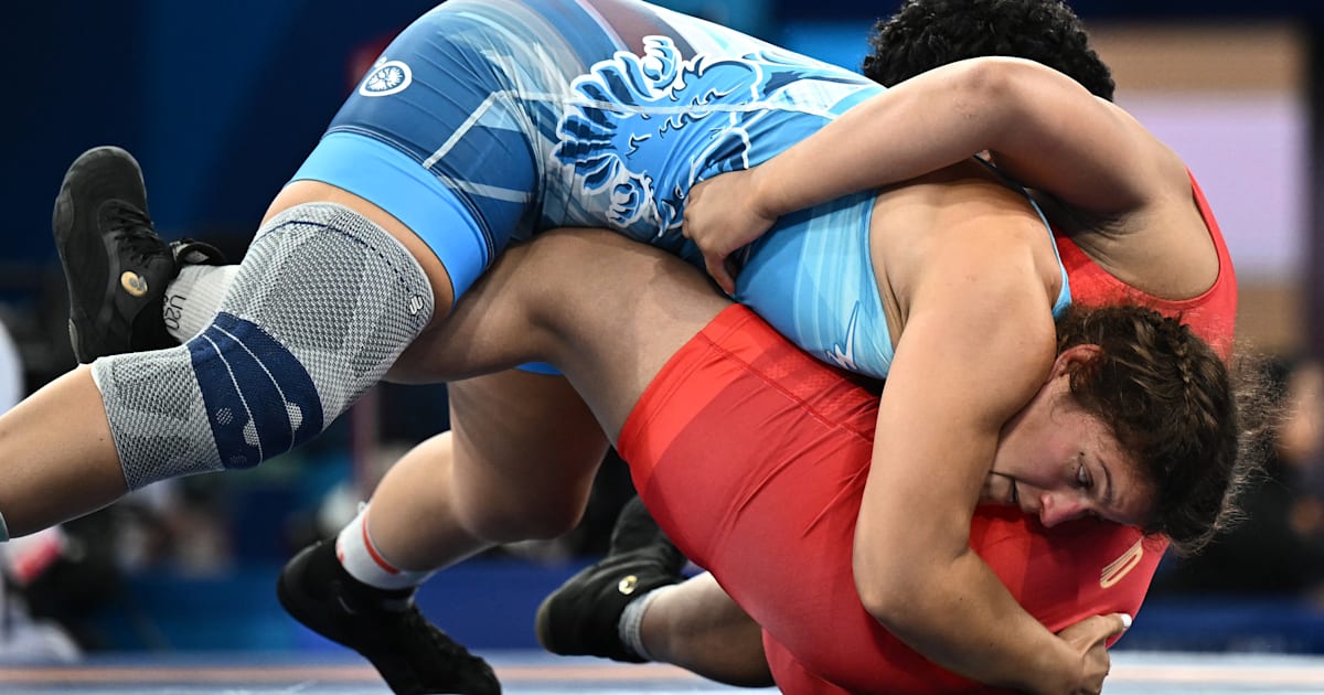 India's Reetika loses to Aiperi Medet Kyzy in women's wrestling freestyle quarter-finals at ...