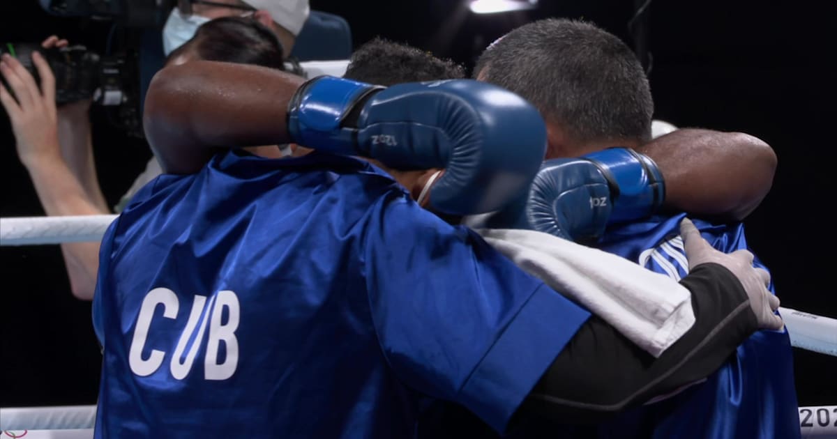 Medal Moment | Tokyo 2020: Boxing Men's Light Heavy 75 81kg - A Lopez (CUB)