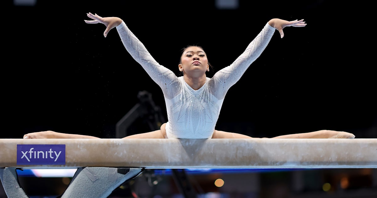 Suni Lee wows on the uneven bars, balance beam during Winter Cup podium ...