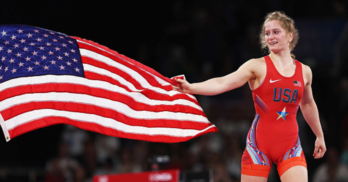 Olympic wrestling champion Amit Elor touted by former UFC champion ...