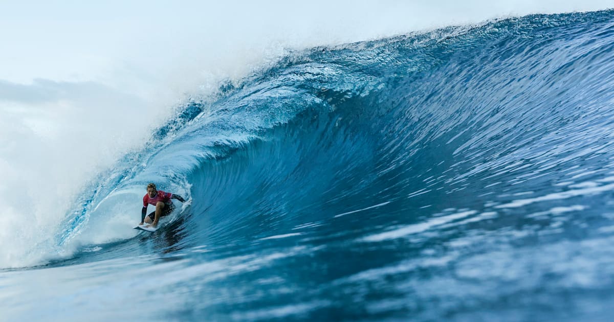 Australian surfer Ethan Ewing qualifies for round 3 in Paris 2024 ...