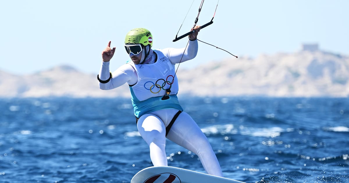 Paris 2024 Sailing Men's Kite Final Race 3 Highlights with commentary