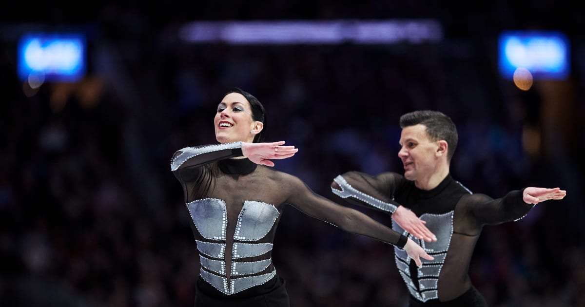 Figure skating - Italian ice dancers Charlene Guignard and Marco Fabbri ...