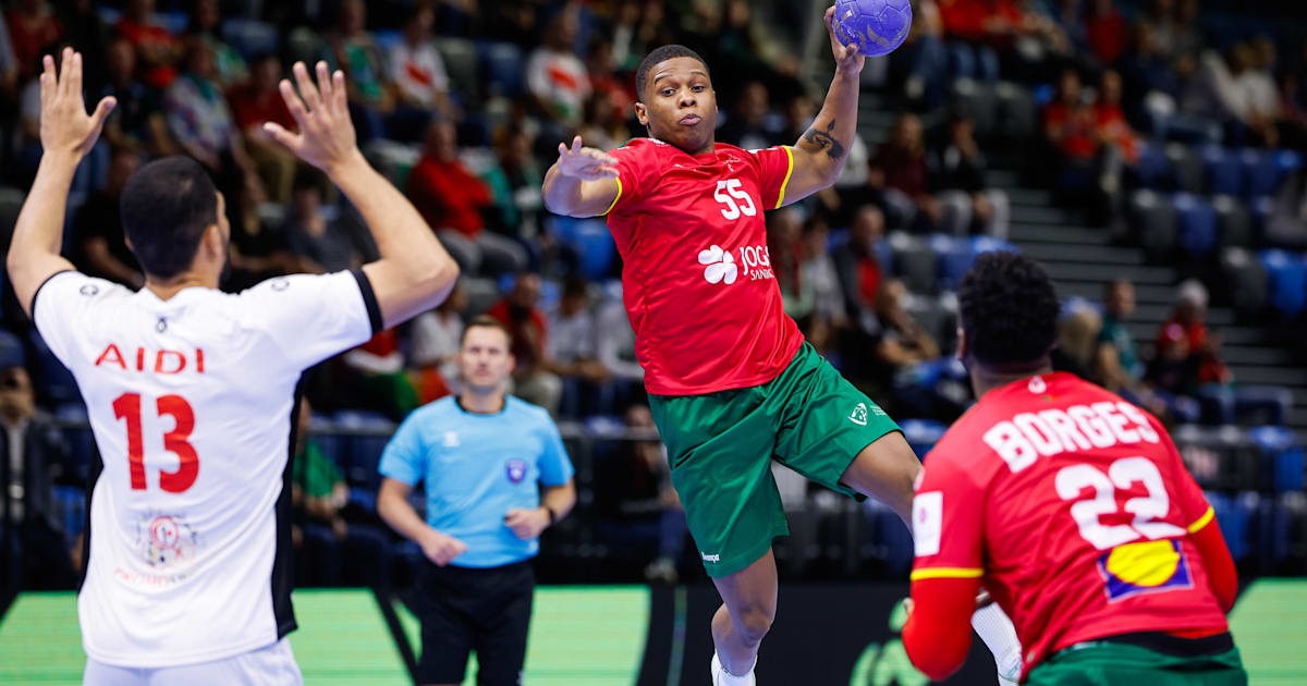 Portugal supera Tunísia e segue vivo no Pré-Olímpico de Andebol ...