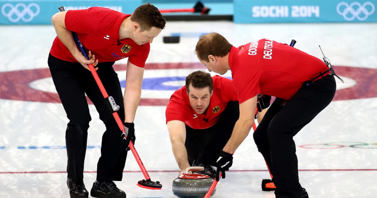 Winter Olympics 2026: Curling lingo you need to know - house, hack ...