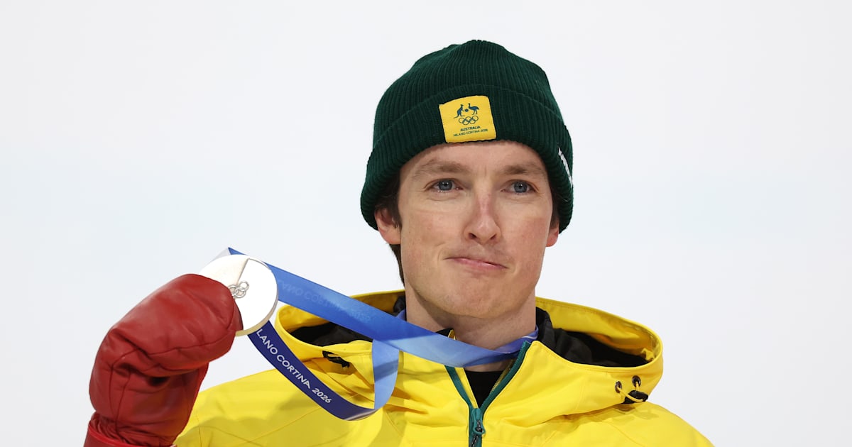 Scotty James on 'bittersweet' snowboard silver medal at Winter Olympics ...