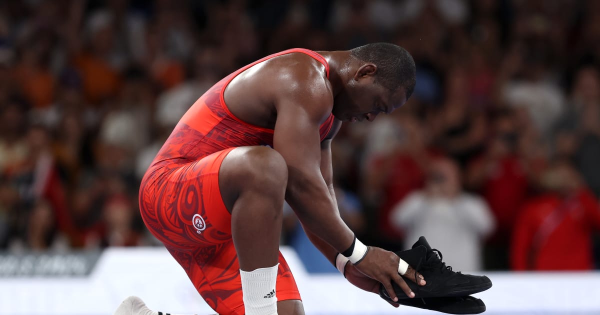 Mijain Lopez: Cuban wrestling great on his 'dream' career finale