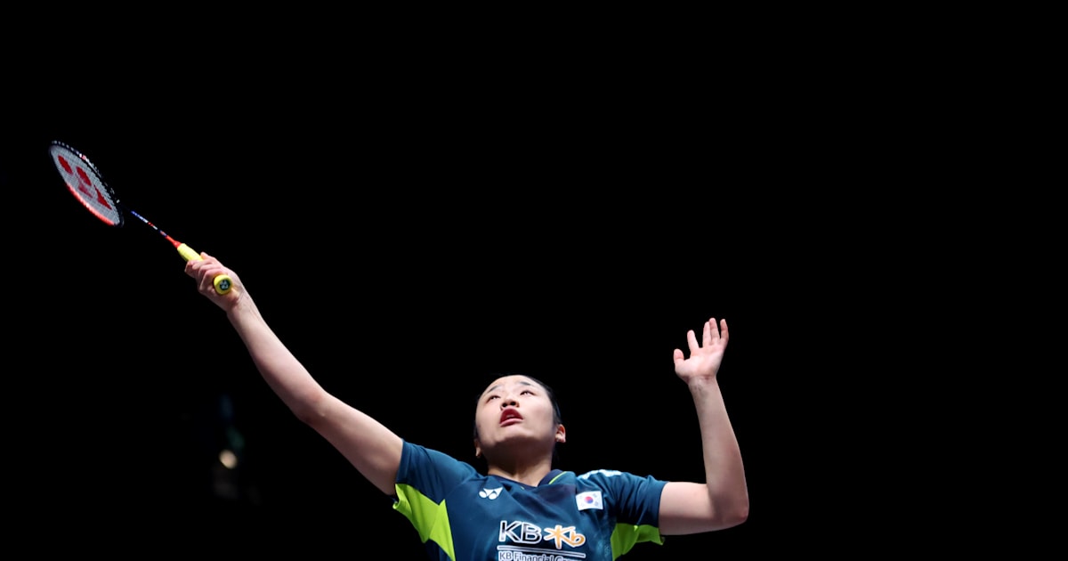 World No.1 An Se-young and No.2 Shi Yuqi claim singles titles at Singapore Open