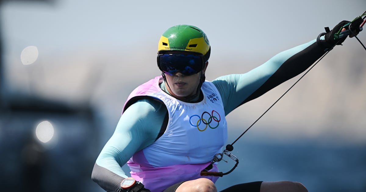 How Olympic kite surfer Bruno Lobo rescued a drowning woman at sea