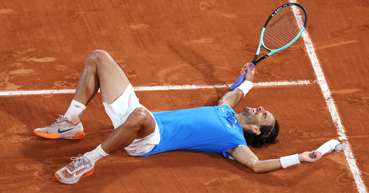 Lorenzo Musetti (ITA) v Felix Auger-Aliasimme (CAN) - Men's Singles ...