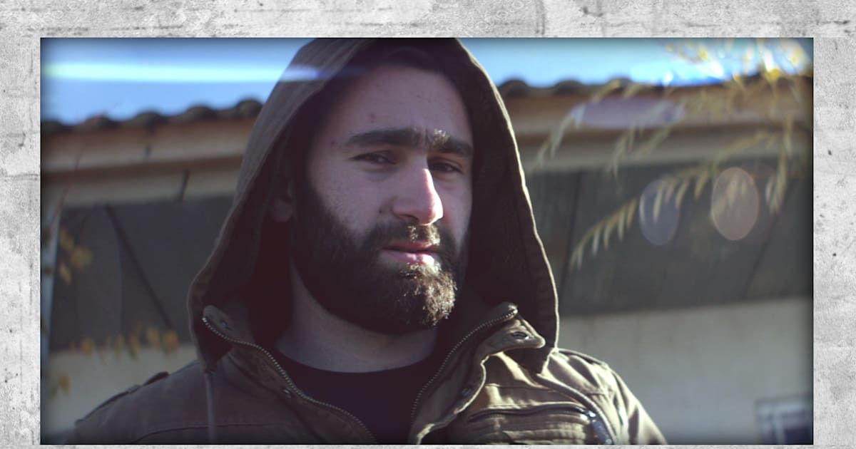 Meet the canoe champion who builds his own rowing machines