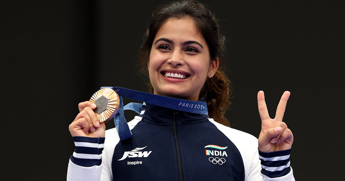 Manu Bhaker wins Paris 2024 Olympics bronze medal in shooting | Watch ...