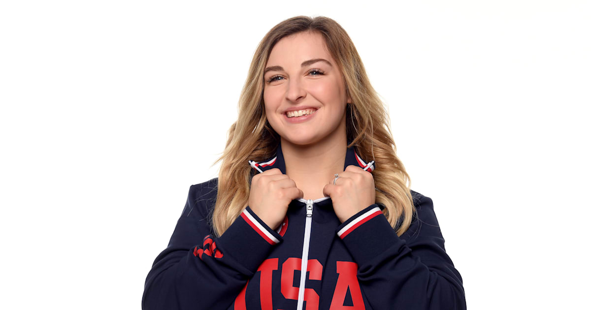 Katherine Nye: The weighlifting world champ with bipolar disorder