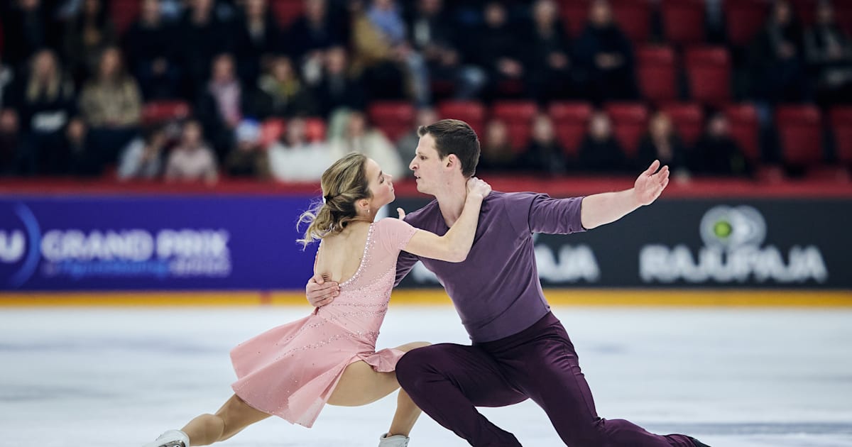 Emotional Alisa Efimova and Misha Mitrovanov capture second straight U ...