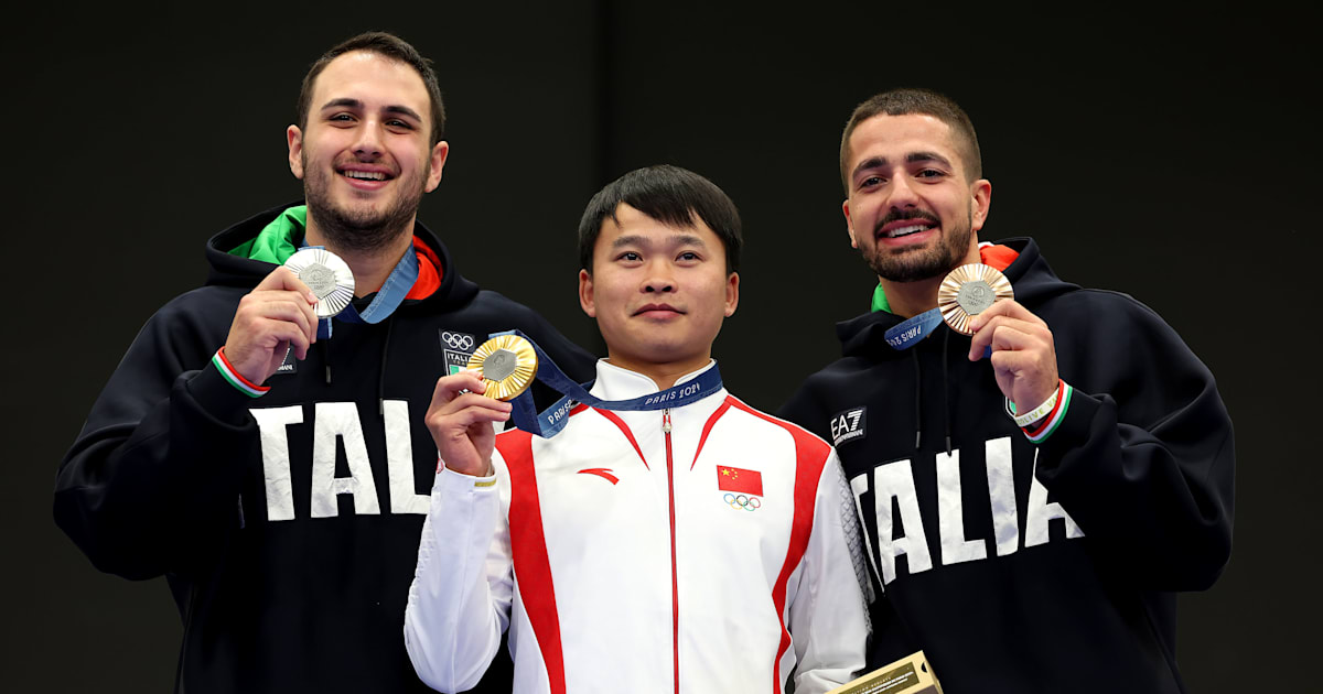 Men's 10m Air Pistol Finals | Shooting | Olympic Games Paris 2024