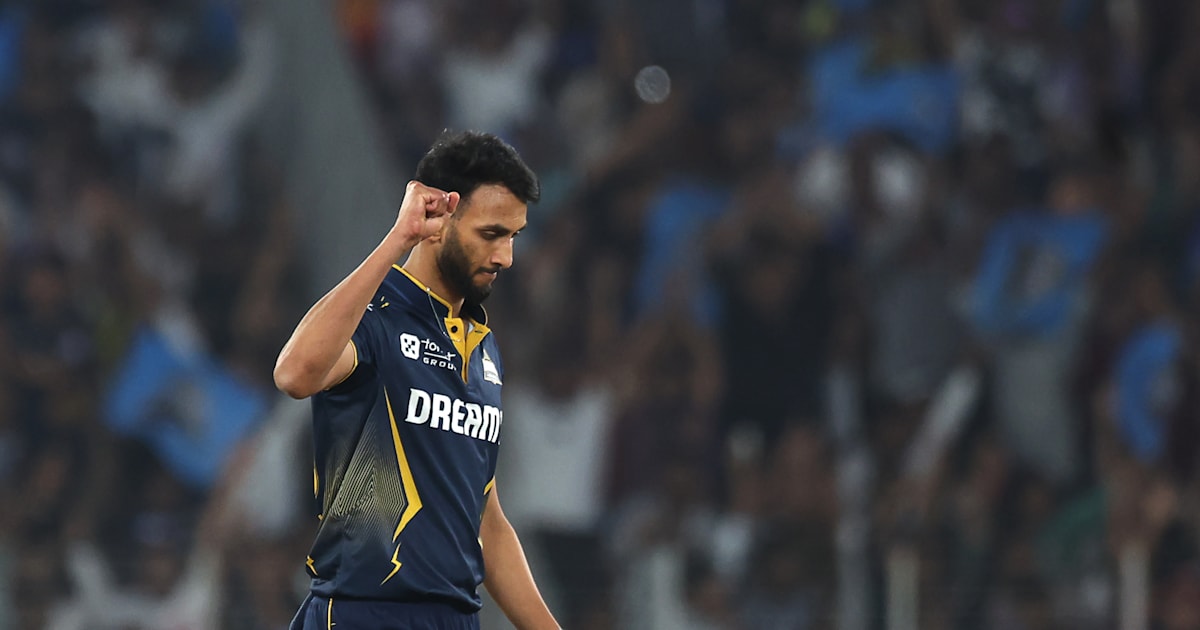 Purple Cap in IPL 2025: List of top bowlers with most wickets