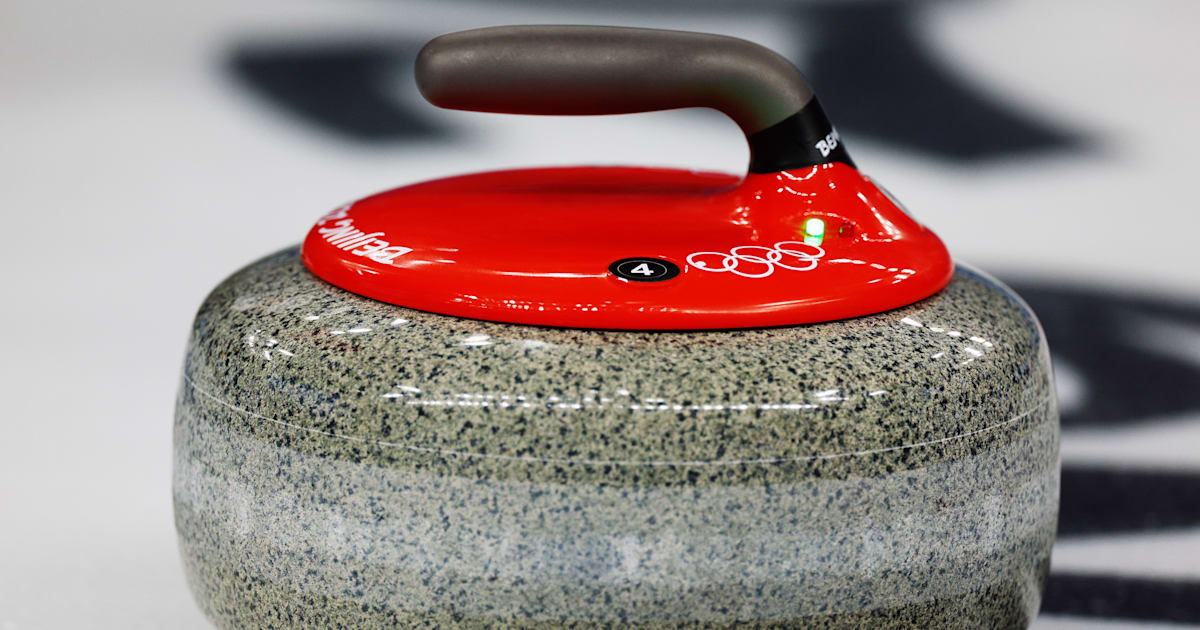 Which curling teams have qualified for Milano Cortina 2026?