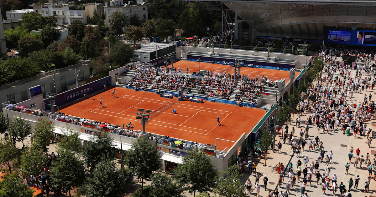 Siniakova/Machac (CZE) v Shibahara/Nishikori (JPN) - Mixed Doubles ...