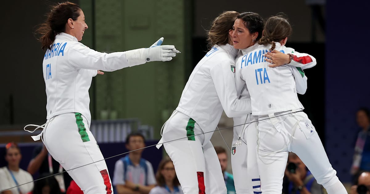 Finals Piste: Women's Epee Team Bronze & Gold Medal Bouts | Fencing ...