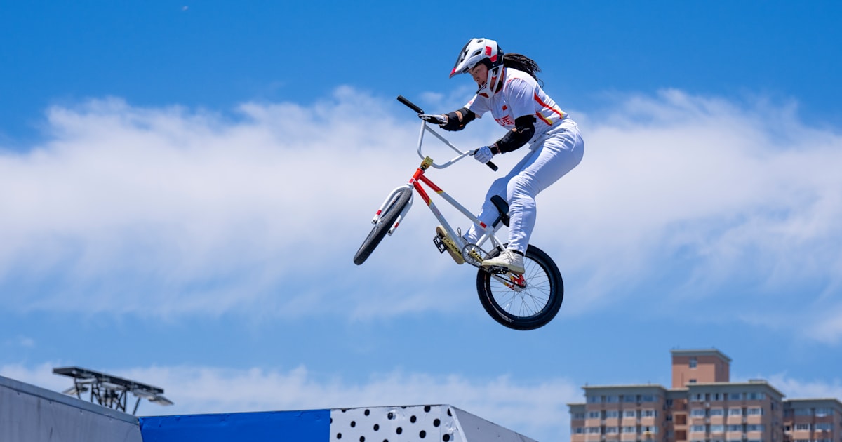 Chinese BMX Freestyle rider Deng Yawen: Positive competition aids ...