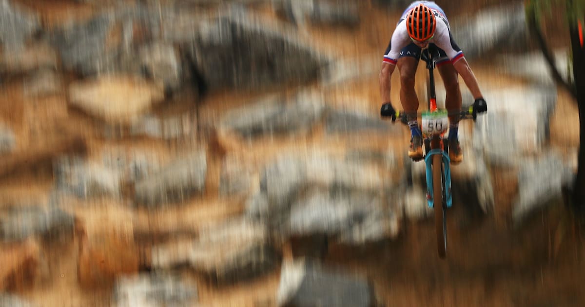 A Guide to Olympic Cycling - Track, BMX & Road | Olympic Channel