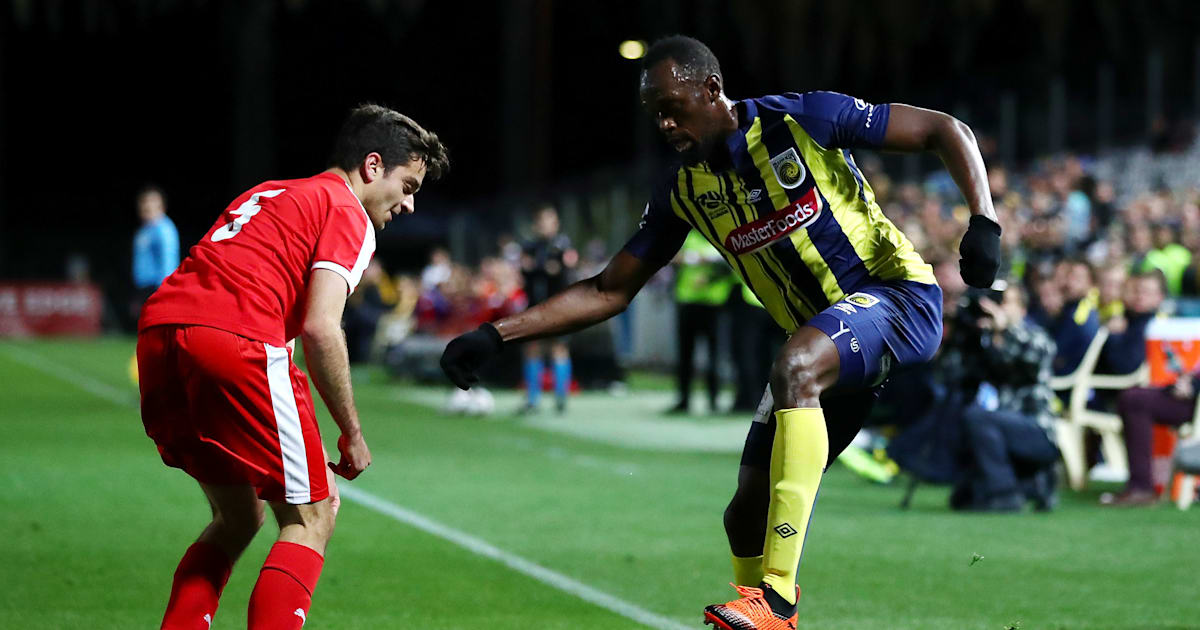 Usain Bolt makes debut for pro football team | Olympic Channel