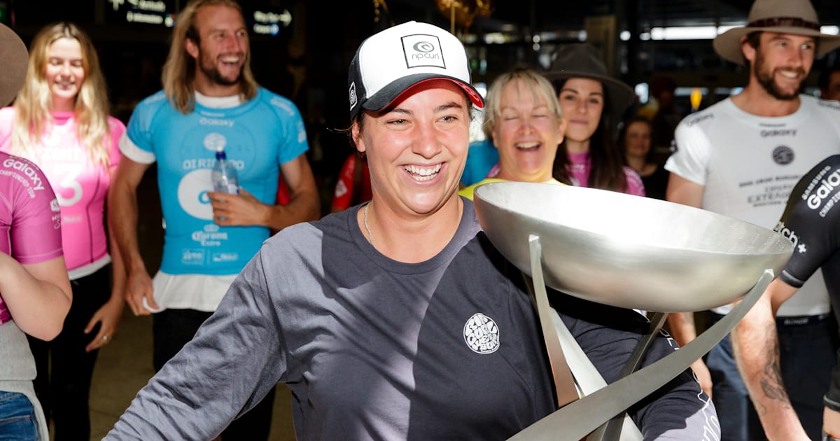 Tyler Wright ''happy, healthy and surfing every day'' after long illness