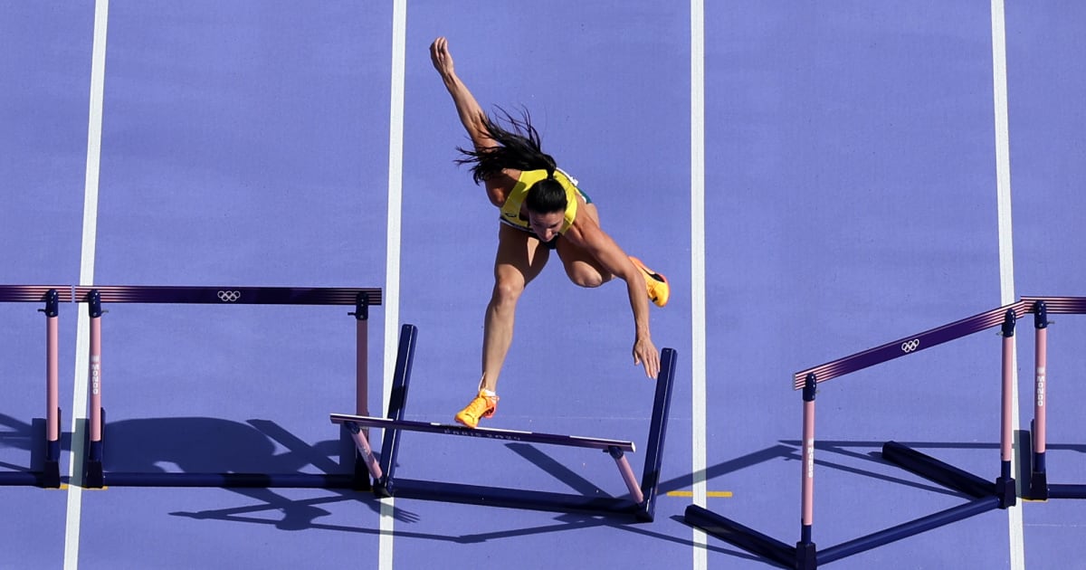 Paris 2024 highlights | Olympics athletics: Mackenzie advances in ...