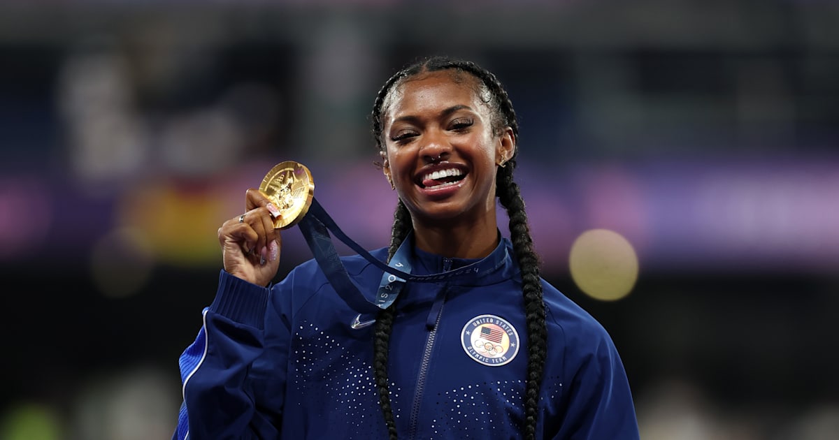 Athletics | W 100m Hurdles Final | Masai Russell Gold Medal