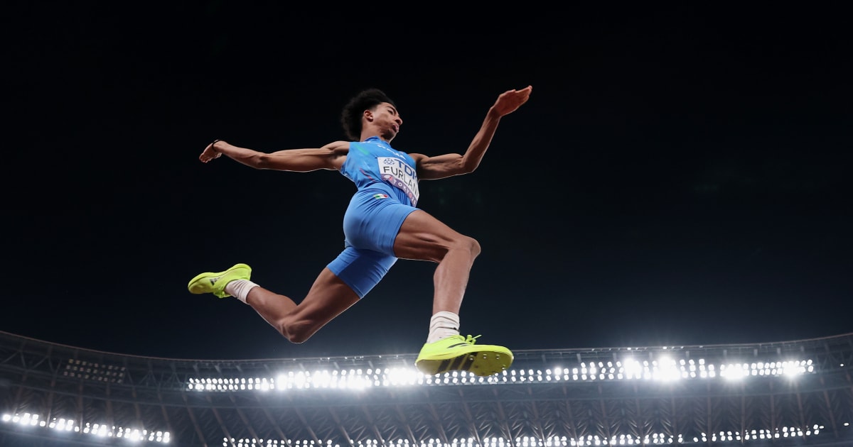Mattia Furlani oro nel salto in lungo, è Campione del mondo | Risultati ...