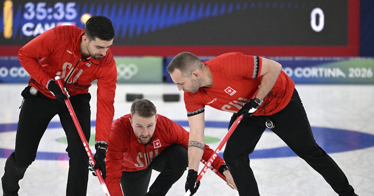 Switzerland bests Canada in clash of men's curling unbeatens
