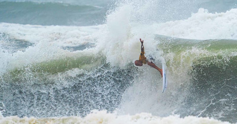 Road to Tokyo: Surfing – Gnarly Waves