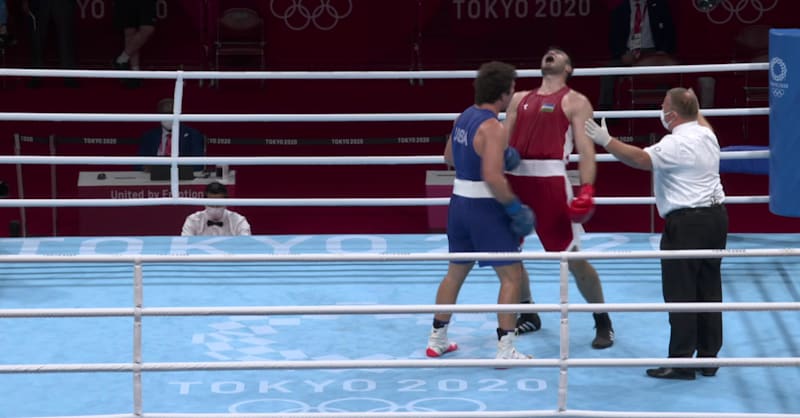 Medal Moment | Tokyo 2020: Boxing Super Heavy +91kg - B Jalolov (UZB)