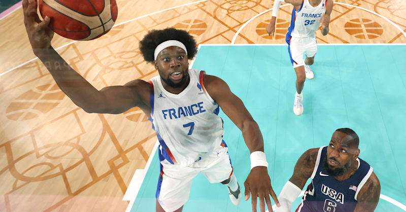 VIDEO: Le dunk viral de Guerschon Yabusele sur LeBron James lors de la ...