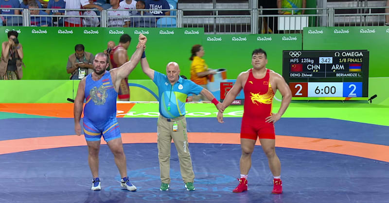 Levan BERIANIDZE (ARM) df. DENG Zhiwei (CHN), 2-2